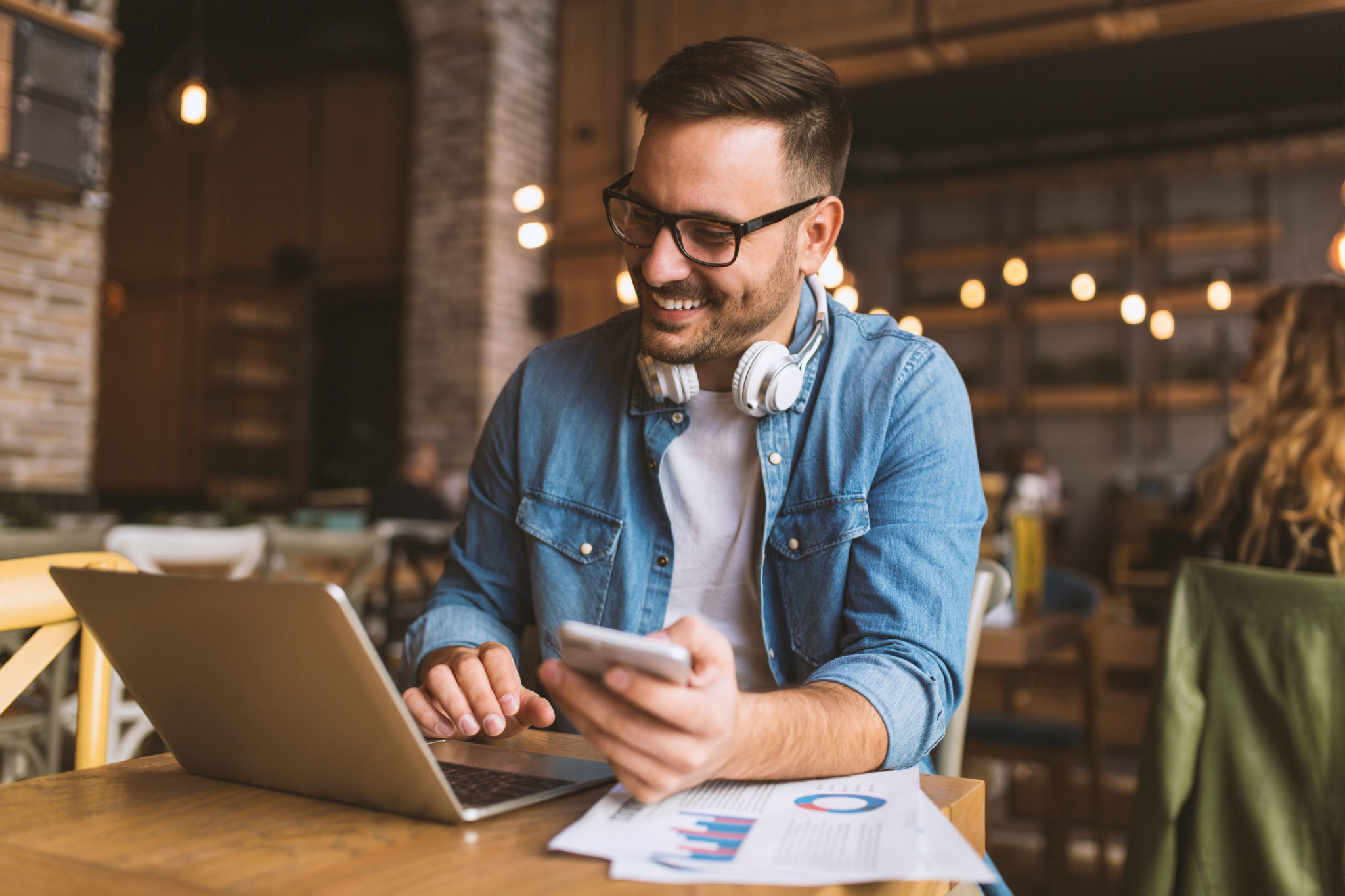 Hiring Experienced vs Inexperienced Employees: Which is Better?